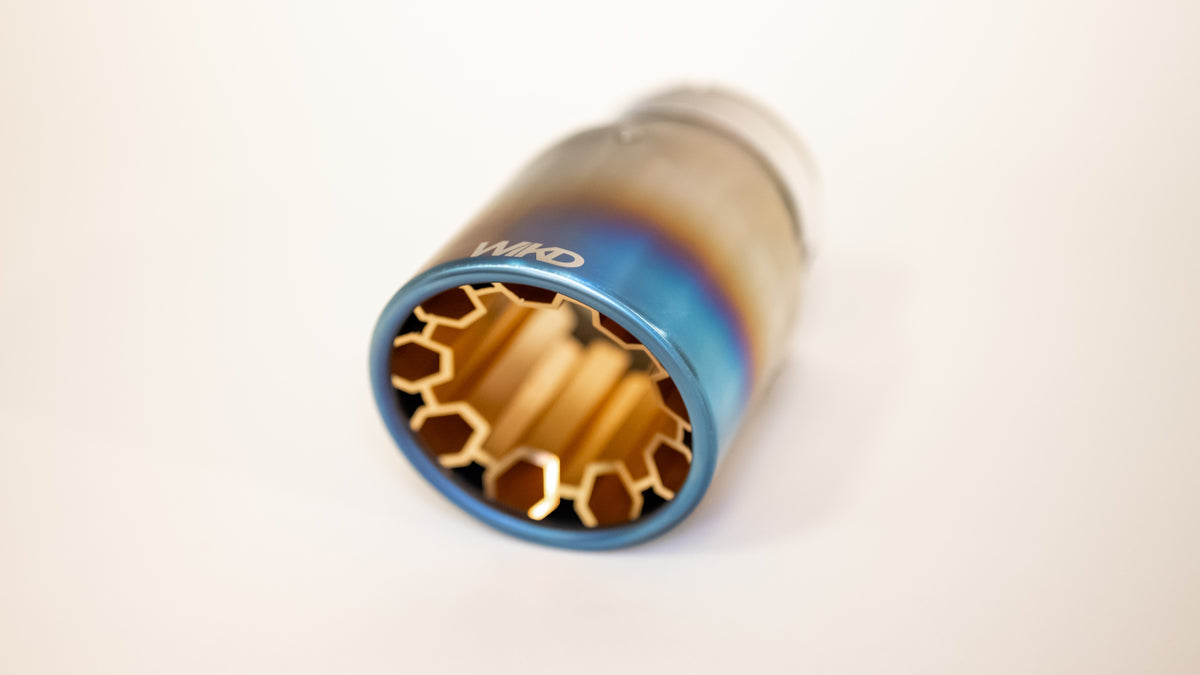 Z06 & C8 Titanium Exhaust Tips (Brushed Blue Finish) – WIKD Motorsports